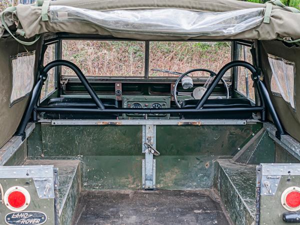 Land rover series seat belt bar store